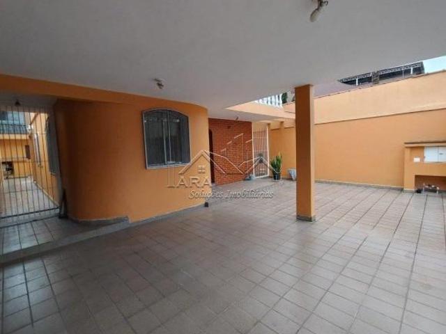 CASA COM 03 QUARTOS E 04 VAGAS A VENDA NA VILA NHOCUNÉ
