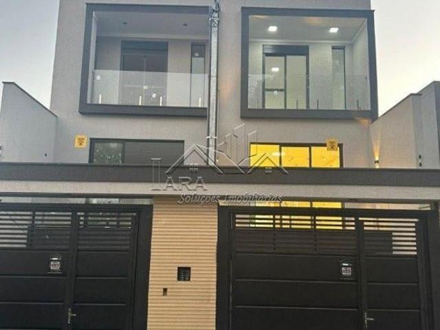 CASA COM 03 QUARTOS E 05 VAGAS A VENDA NA PENHA