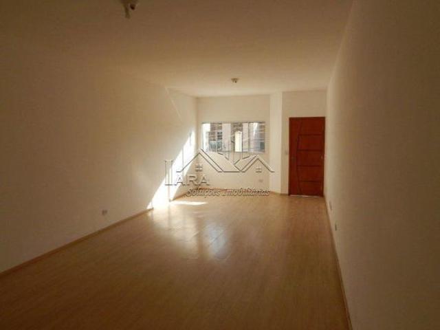 CASA COM 03 QUARTOS E 06 VAGAS A VENDA NA VILA GRANADA