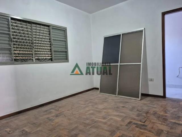 Casa com 03 quartos sendo 01 suíte na região oeste de Londrina