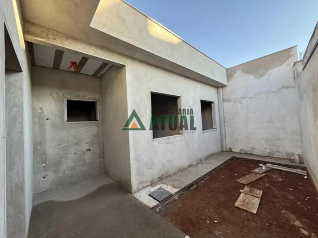 Casa com 03 quartos sendo 01 suíte na região sul de Londrina
