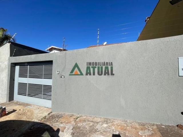 Casa com 03 quartos sendo 01 suíte na região leste de Londrina