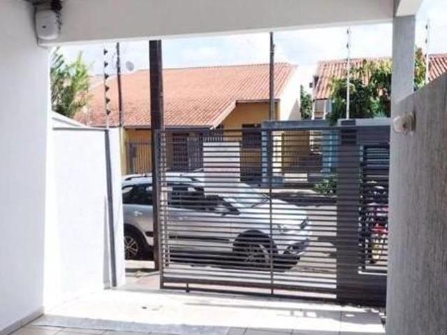 Casa com 03 quartos, sendo 01 suíte na região sul de Londrina