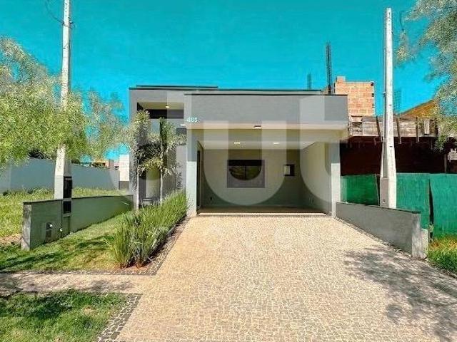 Casa com 03 suítes à venda no Condomínio Terras da Estância – Paulínia/SP