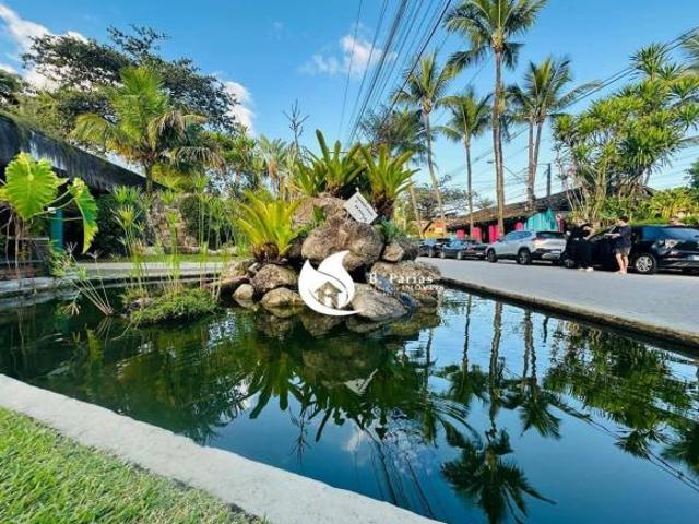 Casa com 03 suites em condominio fechado na avendia da praia Juquehy