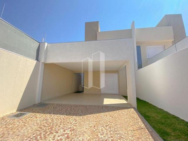 Casa com 03 suítes no Setor Vila Brasília Aparecida de Goiânia