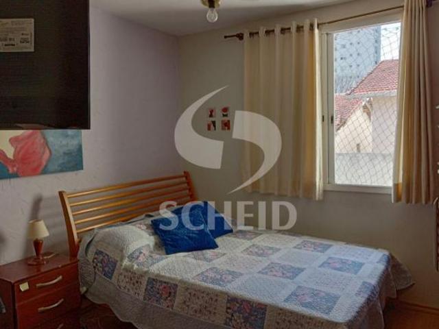 casa com 02 dorm no Campo Grande