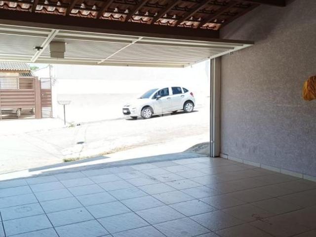 Casa com 02 dormitórios à venda por R$ 580.000,00 Atibaia/SP