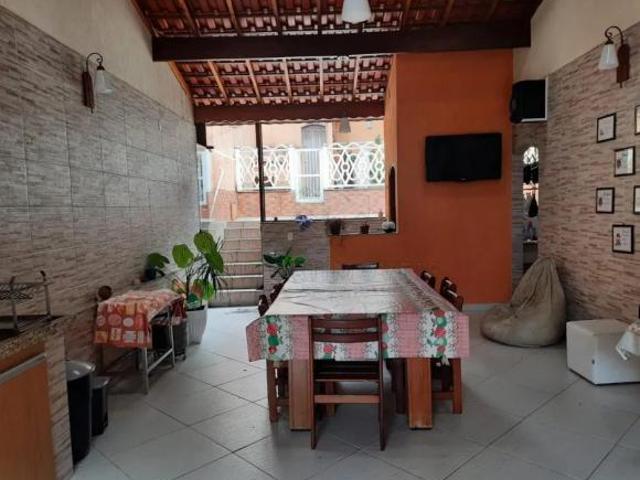Casa com 02 dormitórios à venda, 400 m² na Vila Lutécia Santo André/SP