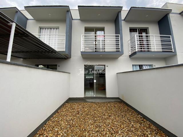 Casa com 02 dormitórios no Dom Joaquim