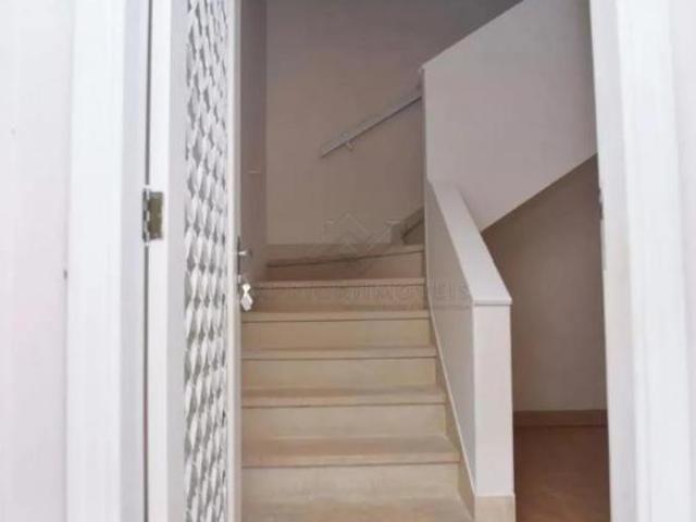Casa com 02 dormitórios para locação no bairro Jardim Santo André SP