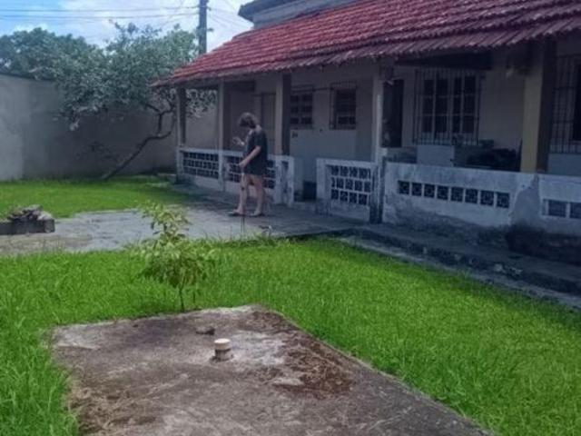 Casa com 02 dormitórios para Venda, Peruíbe / SP