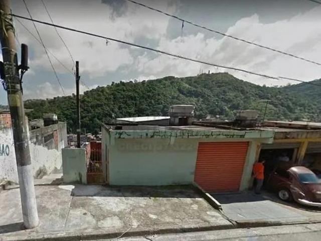 Casa com 02 Dormitórios para vender em Ótima Localização no Jardim Zaira em Mauá, fácil acesso à Ave
