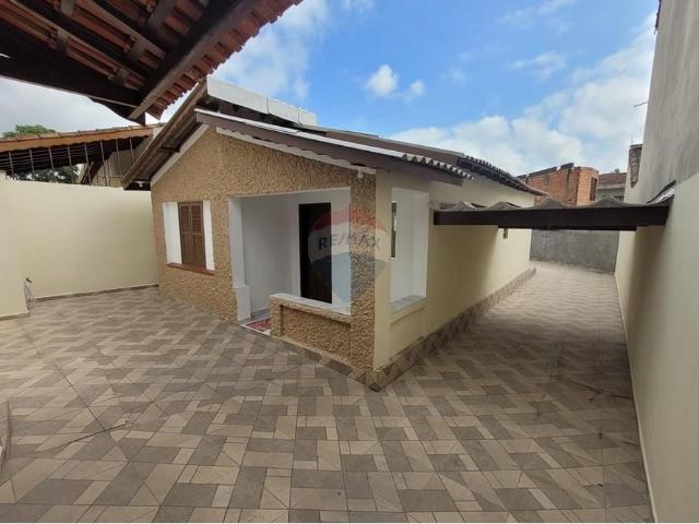 Casa com 02 dorms e garagem na Vila Suíssa Ribeirão Pires/SP
