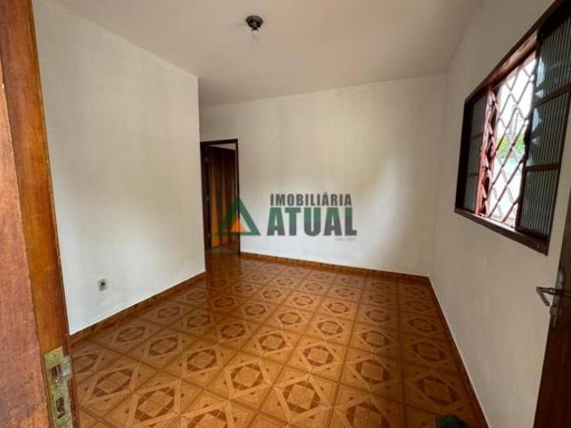 Casa com 02 quartos na região Sul de Londrina