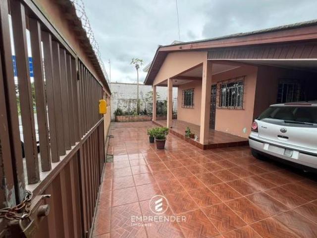 Casa com 02 quartos à venda em Paranaguá