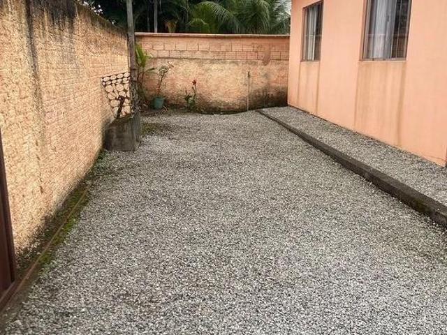 Casa com 02 quartos a venda em Paranaguá