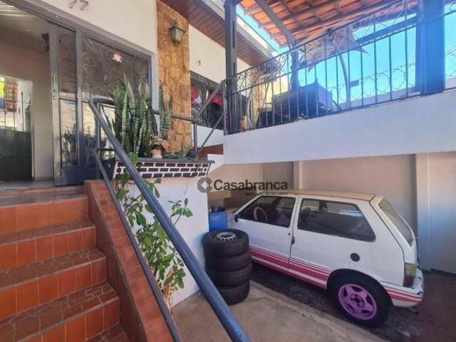 Casa com 02 quartos à venda na Vila Jardini em Sorocaba/SP