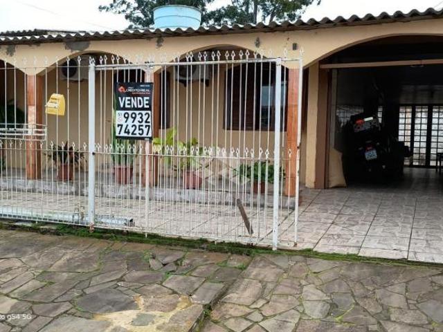 Casa com 02 quartos e 02 banheiros à venda no bairro Guajuviras em Canoas