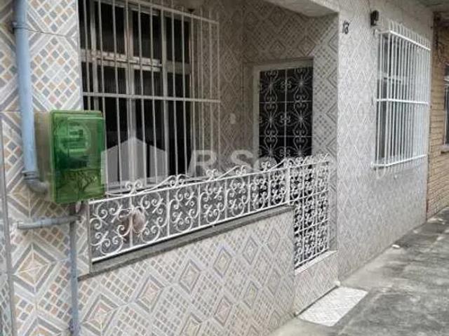 Casa com 02 quartos, em Nilópolis, est. Mirandela