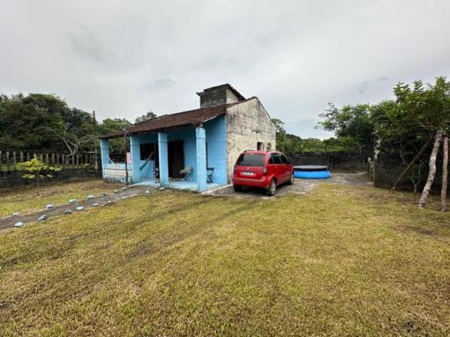 Casa com 02 quartos para Venda, na praia em Itanhaém / SP