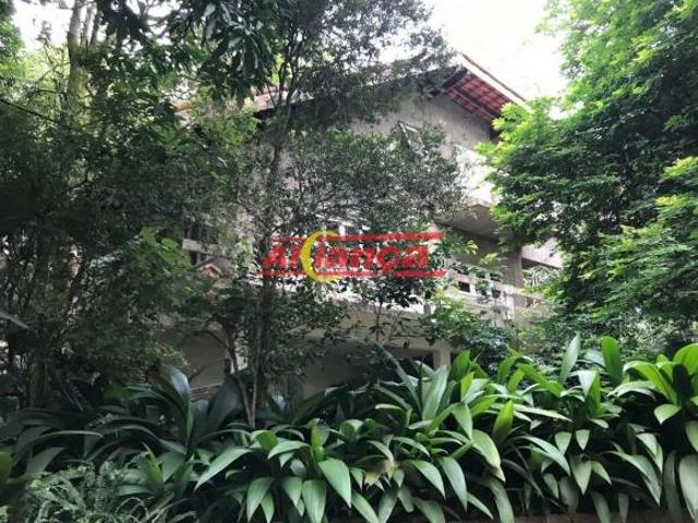 Casa com 02 suites Parque Residencial Bambi