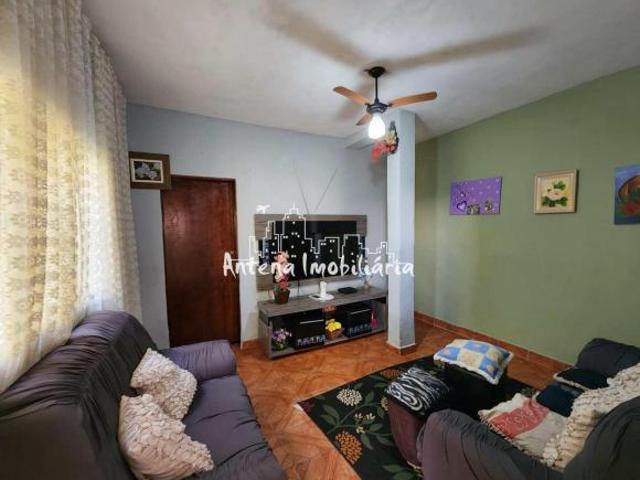 Casa com 07 dormitórios no Parque São Francisco Cód.: 10886
