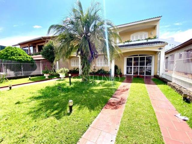 CASA COM 04 DORM. BAIRRO AEROPORTO