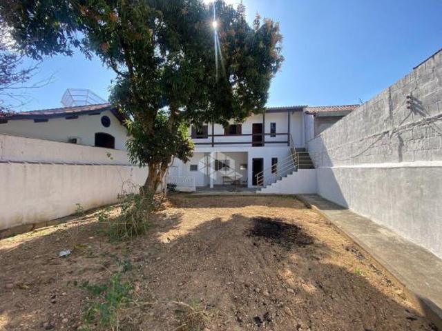 Casa com 04 dormirtorios á venda por R$ 550.000,00 Jardim Carpi Mairiporã/SP