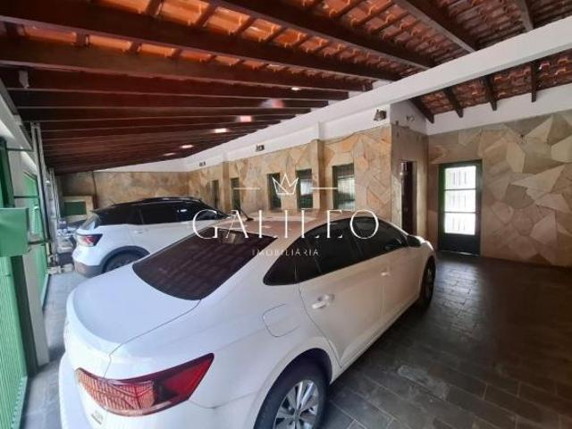 CASA COM 04 DORMITÓRIOS 01 SUÍTE COM PISCINA EM ALVENARIA E CHURRASQUEIRA EM CAMPO LIMPO PAULIST