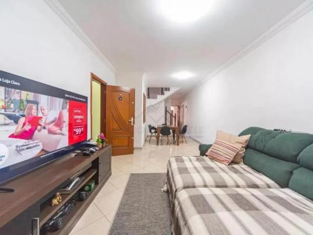 Casa com 04 dormitórios à venda, 210 m² em Santo André/SP