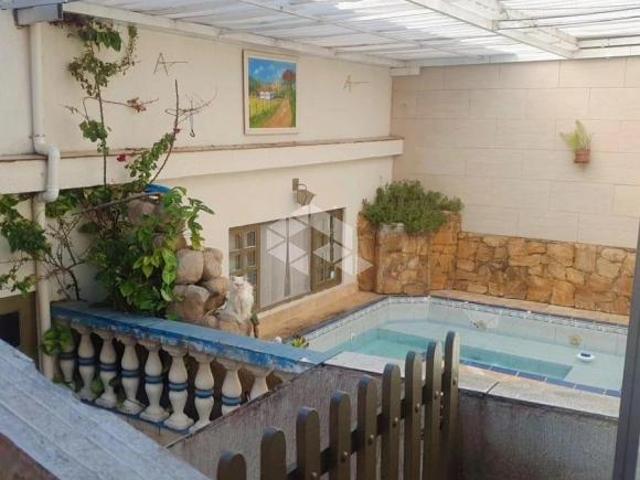 Casa com 04 quartos a venda por R$ 650.000,00 Jardim Carpi Mairiporã/SP