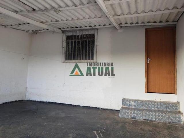 Casa com 04 quartos, sendo 01 suíte na região Leste de Londrina