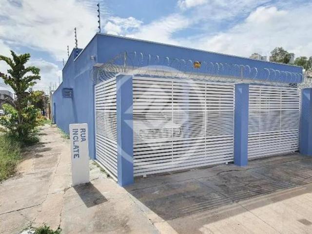 CASA COM 04 QUARTOS SENDO 01 SUITES. VALOR R$: 715.000,00 JARDIM EUROPA