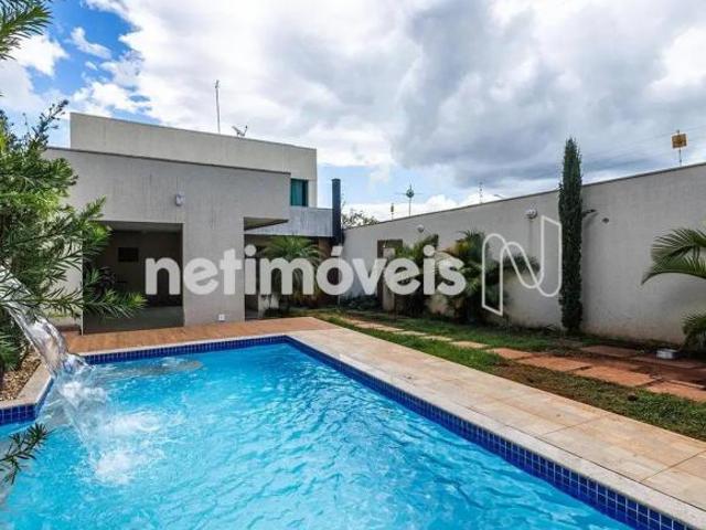 Casa com 04 suítes Sobradinho Quadra 16 Conjunto O