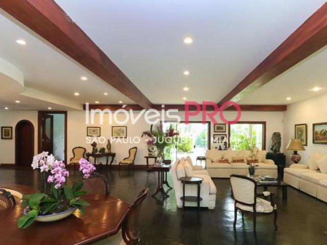Casa com 05 dorm 04 suites com 1.214m a venda no Jardim Guedala