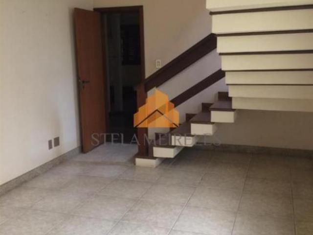 casa com 05 quartos e 5 suites no bairro Filadélfia
