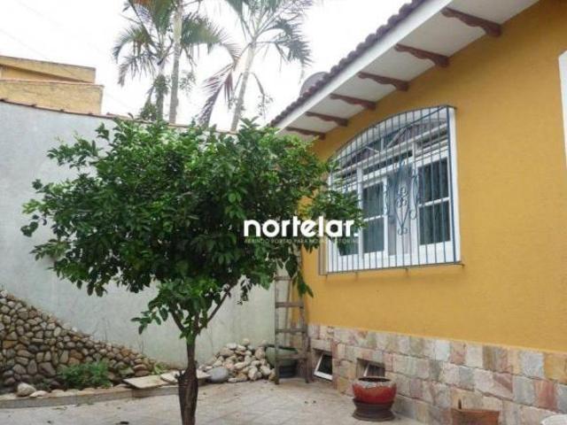 Casa com 05 quartos, sendo 1 suíte em Pirituba, terreno com 2 casas e garagem para até 8 carros!