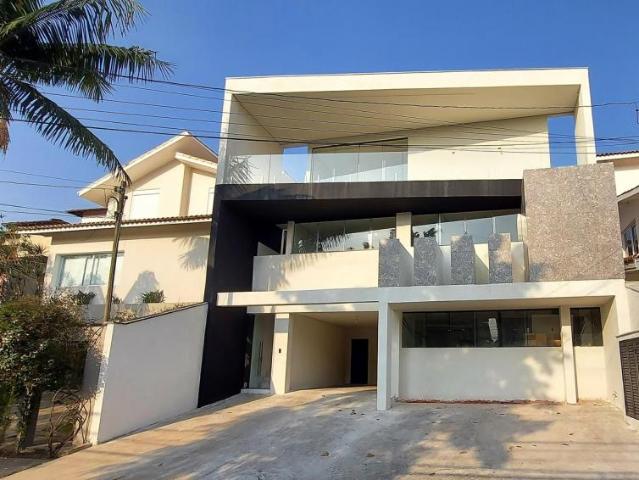 Casa com 06 Suítes em Condomínio de Alto Padrão São Paulo II Cotia / SP