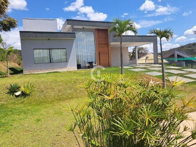 Casa com 1000 m² no condomínio Champagne, 4 quartos à venda