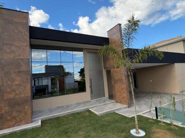 Casa com 1000 m² terreno, 4 quartos à venda, Condomínio Sonho Verde