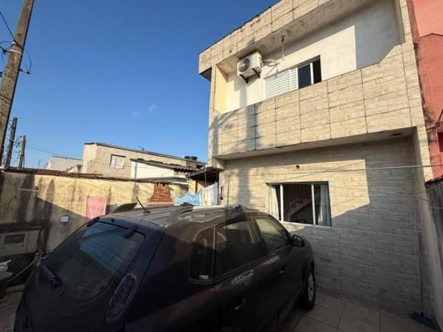 CASA COM 100,00 m² QUIETUDE PRAIA GRANDE SP