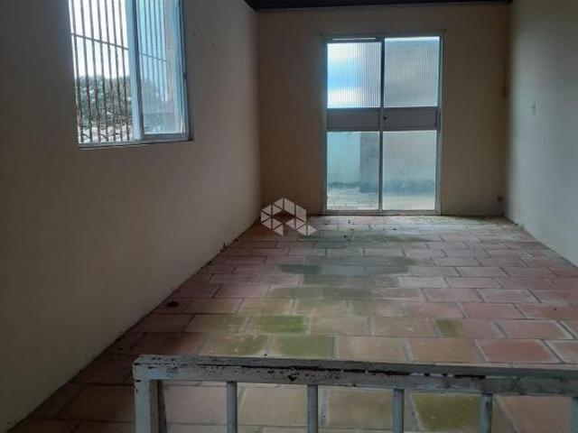 Casa com 100 m² e 4 quartos à venda no bairro Glória
