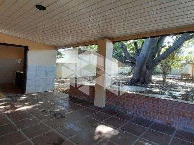 CASA com 100m², 3 QUARTOS, 1 vagas de garagem no Bairro Harmonia Canoas RS