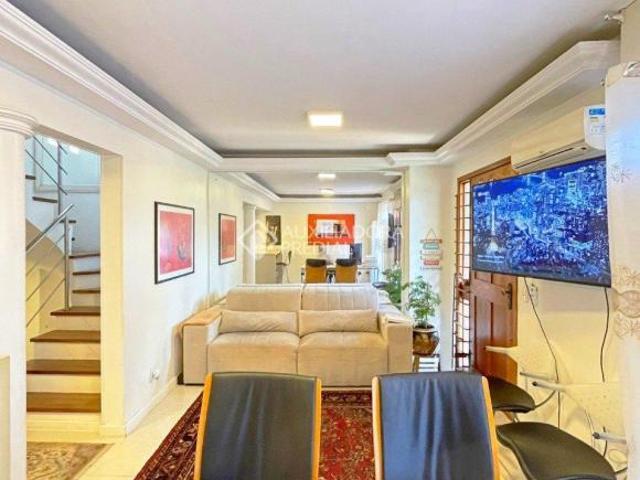 CASA COM 104 M2 GARAGEM C CHURRASQUEIRA 1 SUITE MASTER