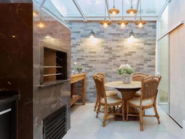Casa com 110 m² e 3 quartos à venda em Ayrosa