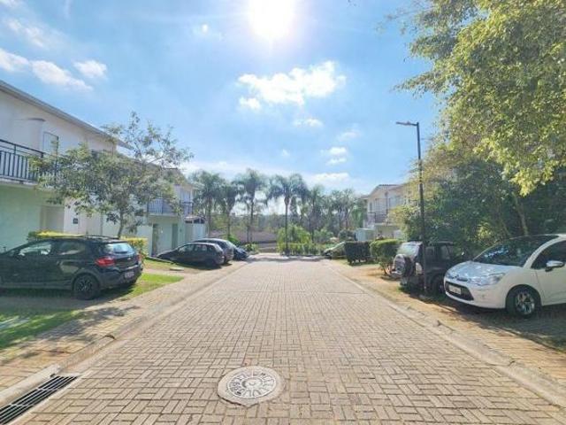 Casa com 110 m² e 3 quartos à venda em Jardim Rosa Maria