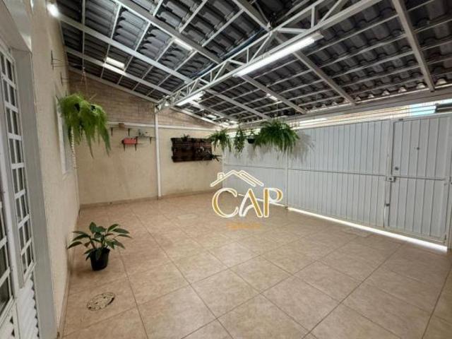Casa com 110 m² e 3 quartos à venda em Samambaia Sul