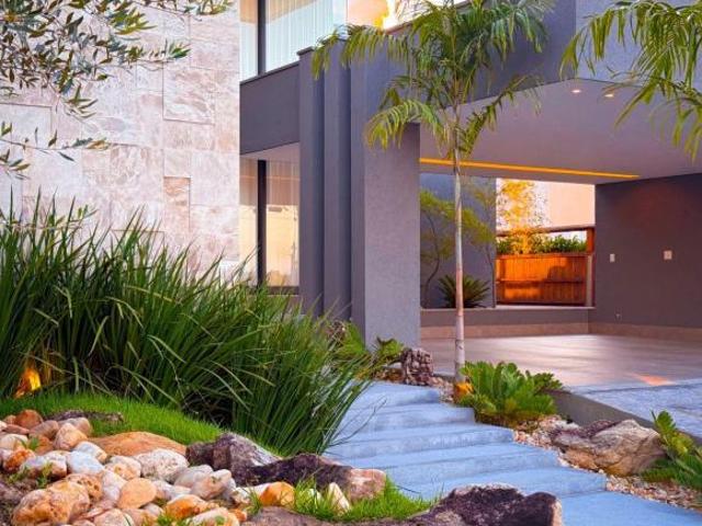 Casa com 1120 m² e 4 quartos à venda no Condomínio Mirante do Fidalgo