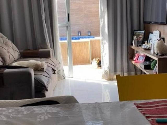 Casa com 112 m² e 3 quartos à venda em Vila Augusta